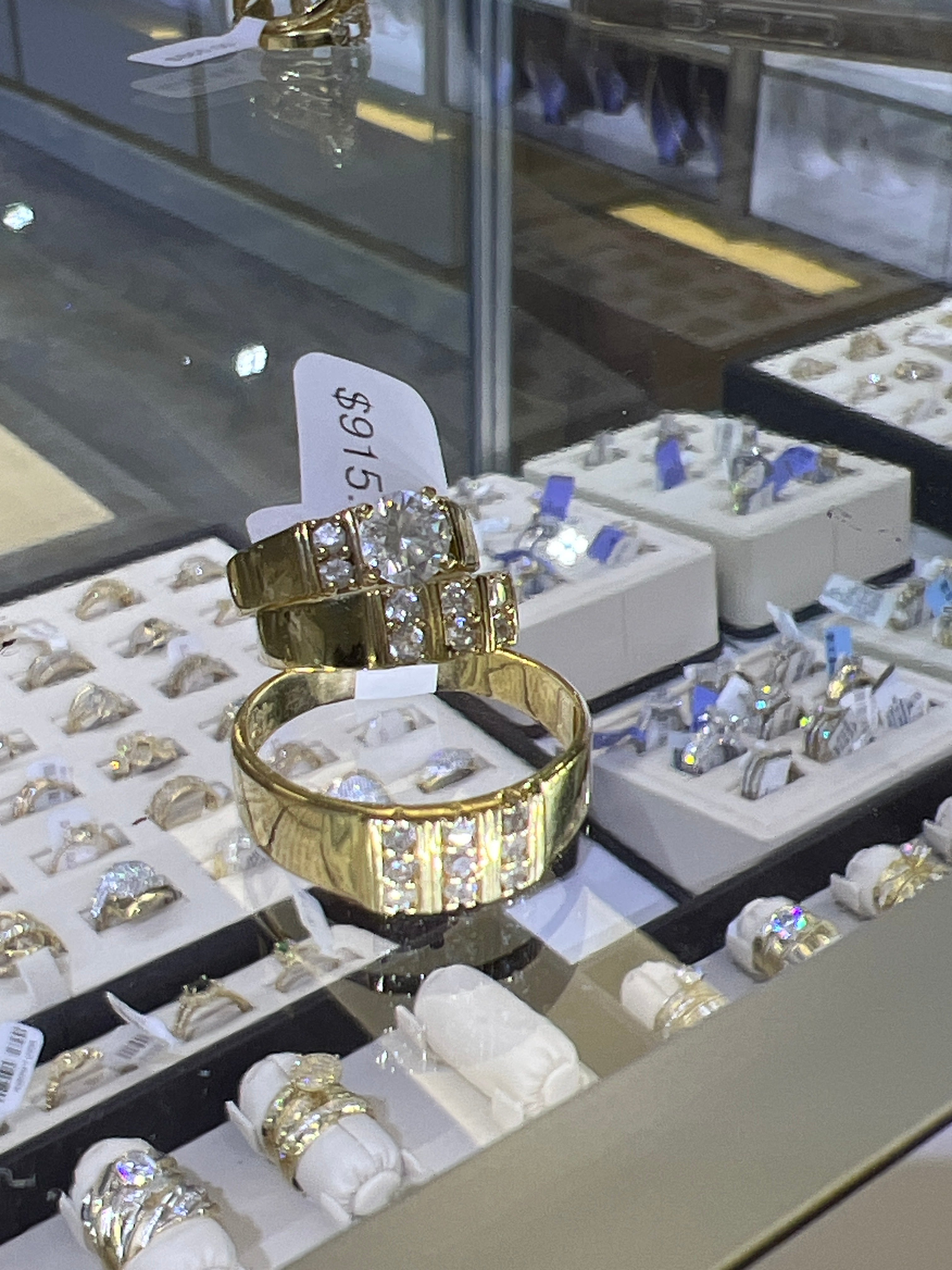 Ladies Rings – Vianny's Jewelry